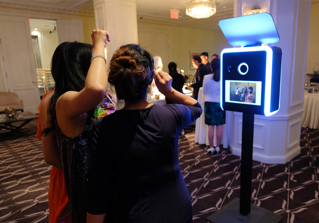 Open Booth – Vancouver's Open Concept Photobooth – Greater Vancouver's ...